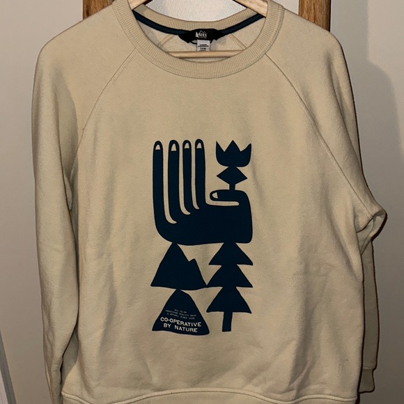 REI | Tops | Rei Cream Color Sweatshirt | Poshmark